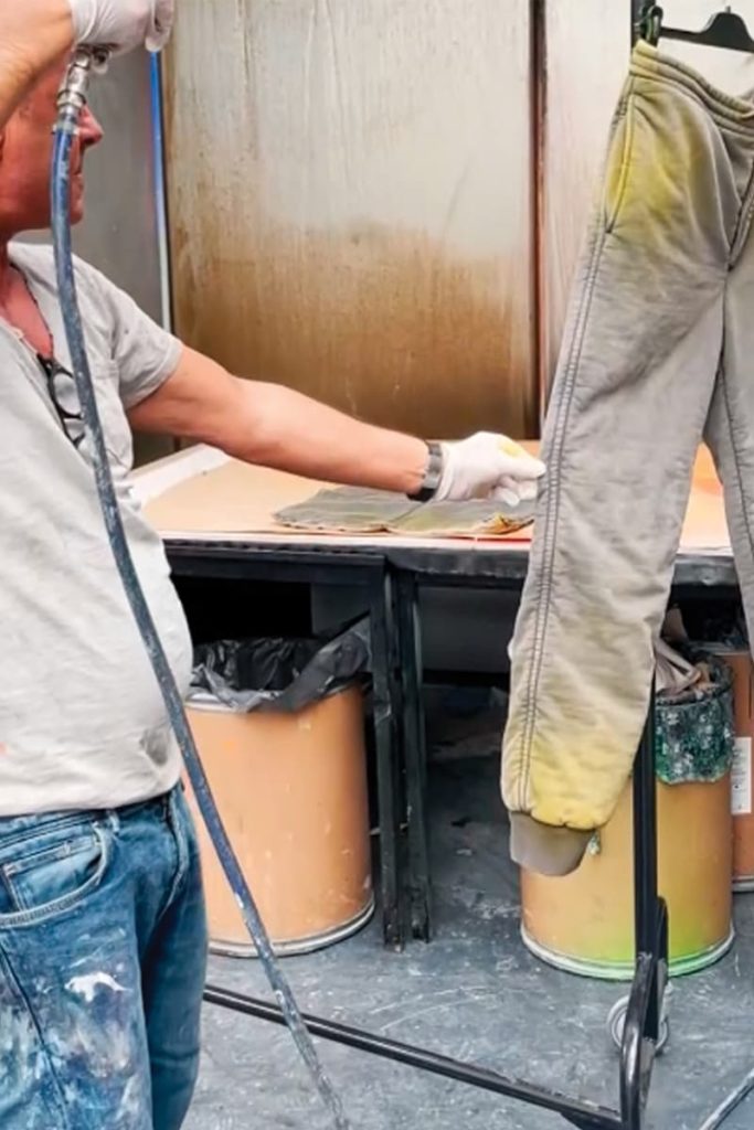 Teinturerie de luxe à Paris | Artisan teinturier depuis 30 ans