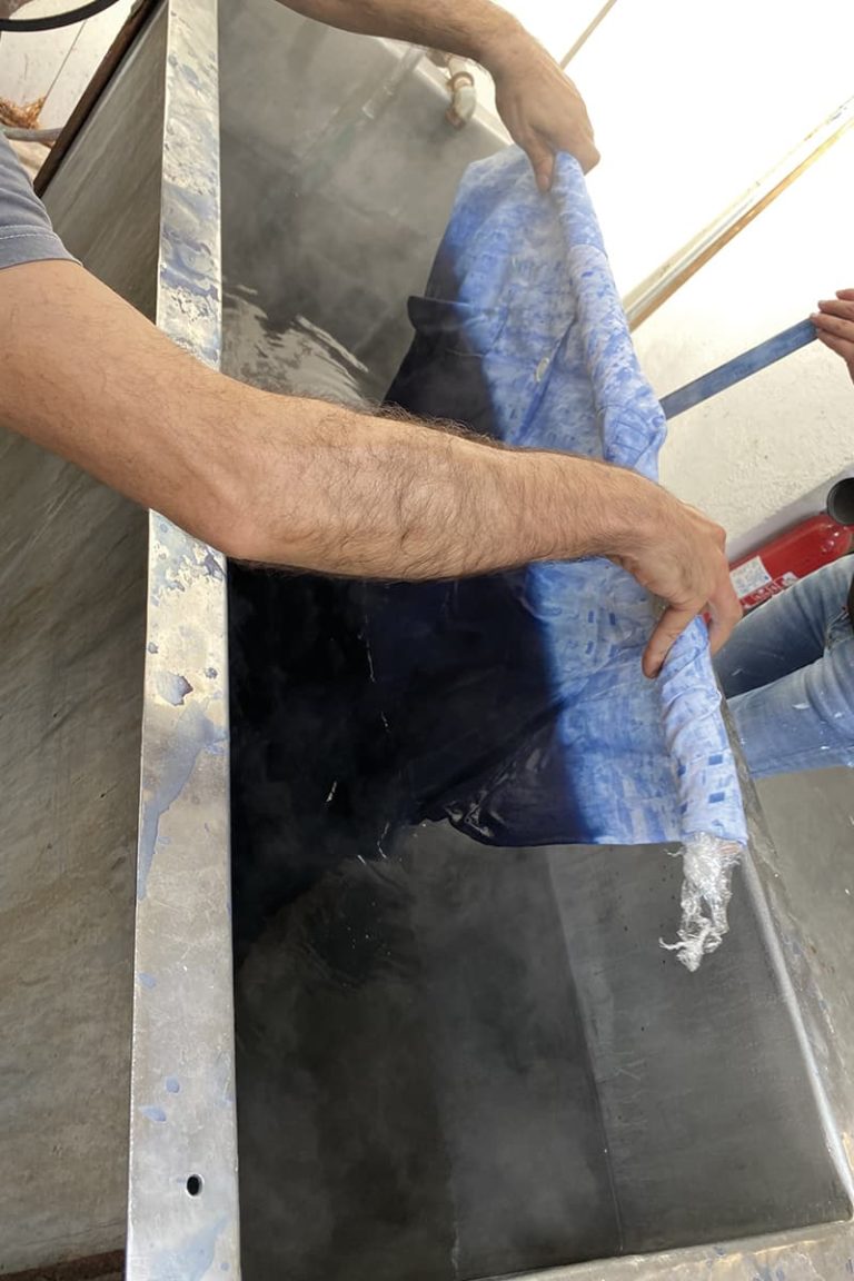 Teinturerie de luxe à Paris | Artisan teinturier depuis 30 ans